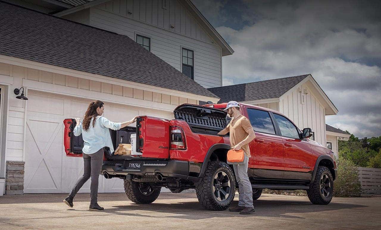 Clever Tailgate Features Found in RAM Trucks | CMA's Chrysler Dodge ...