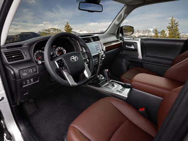 2020 Toyota 4Runner vs 2020 Jeep Wrangler | Dick Hannah Toyota