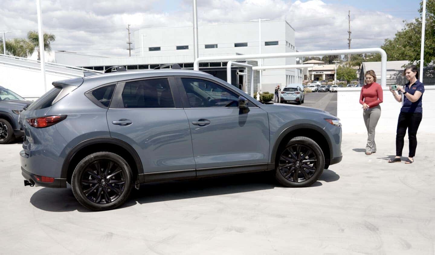 Hello Buys Cars | Hello Auto Group