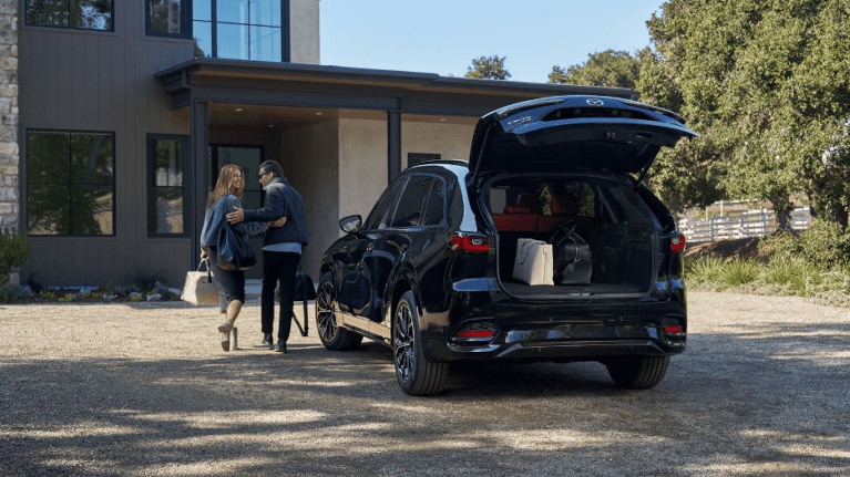 Top 10 Reasons to Buy a Mazda SUV | Hello Mazda of Valencia