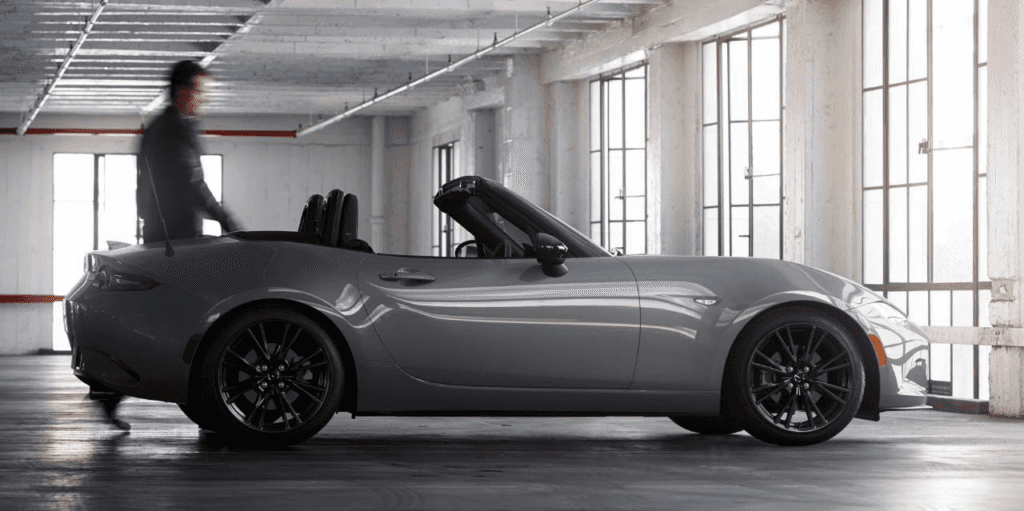 2025 Mazda Miata: A Roadster Legend | Hello Mazda of Valencia