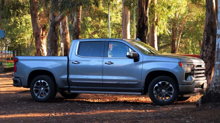 How To Turn On Adaptive Cruise Control in a Chevy Silverado